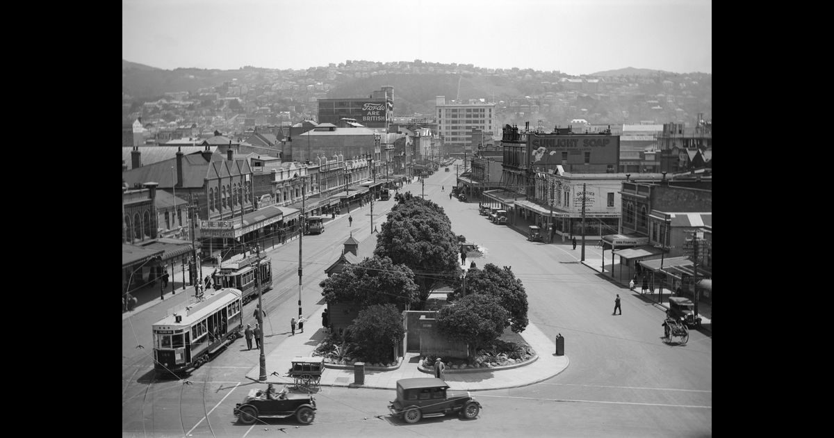 Library Lecture Series: The Roaring '20s, Evolution of Morals & Manners